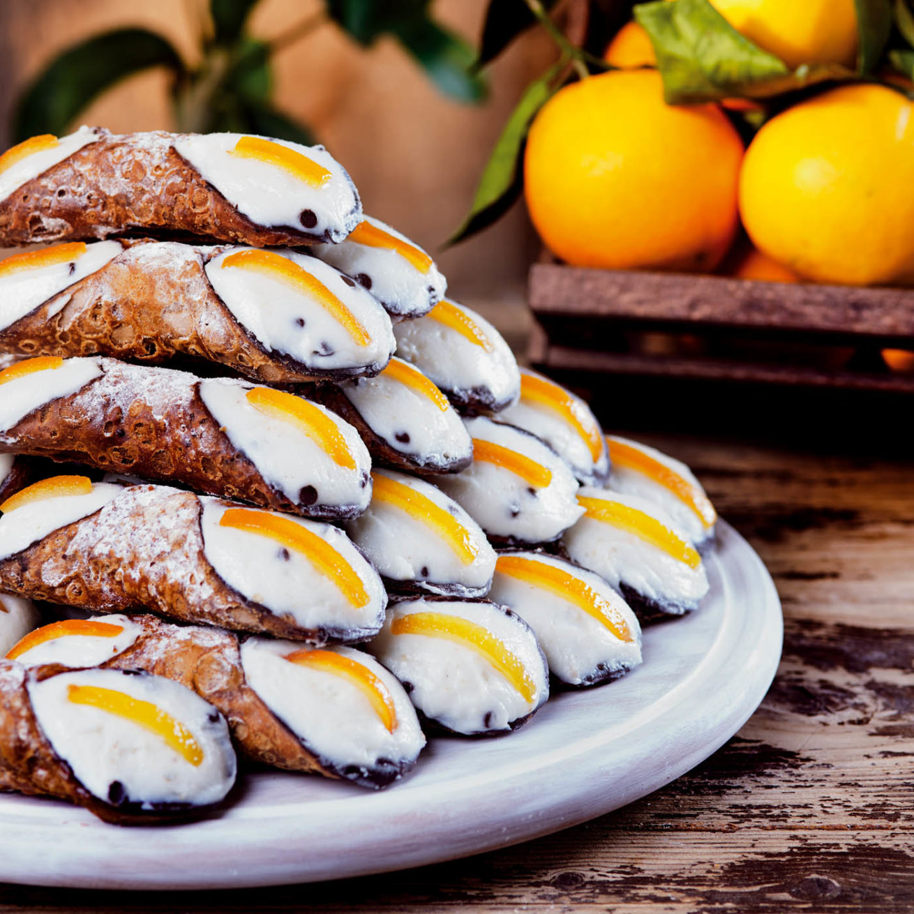 il Cannolo Siciliano, una dolce tradizione - Dolce Carollo